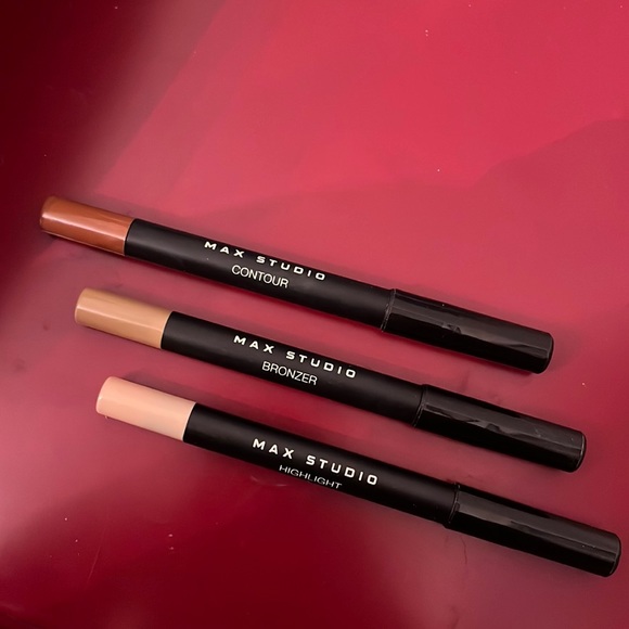 Max Studio | Makeup | Max Studio Set Of 3 Contour Bronzer Highlight ...